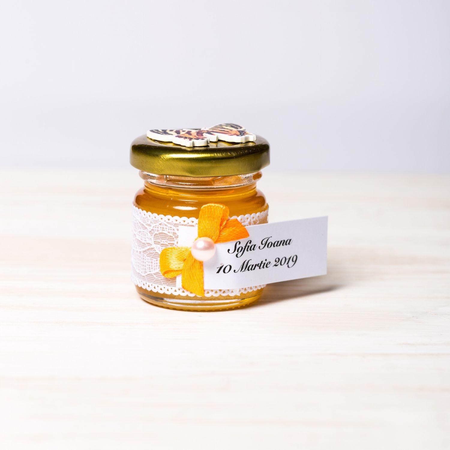 Marturii botez borcanele miere cu fluture colorat